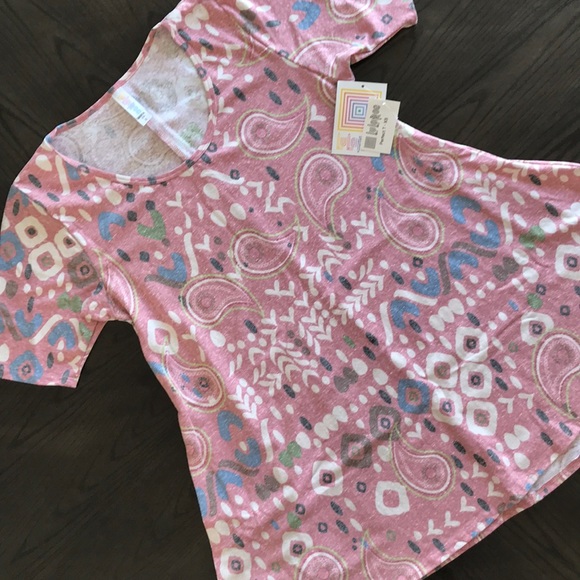 LuLaRoe | Tops | Lularoe Nwt Perfect T Xs Light Pink Paisley | Poshmark